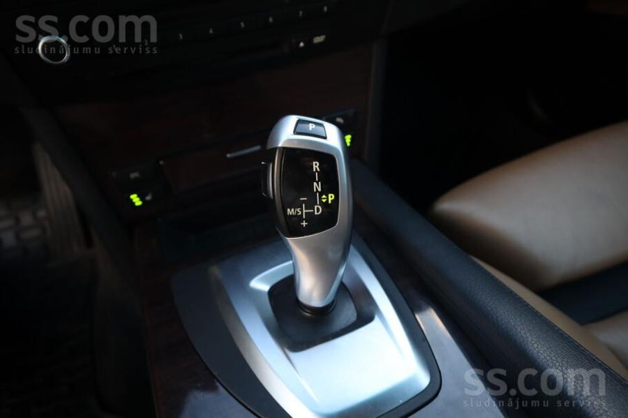 Blue BMW 530 2007 in Riga, with an engine capacity of 3.00 L and mileage of 367 thousand km for 5490 €, photo 27 on AUTOMOTO.COM.LV