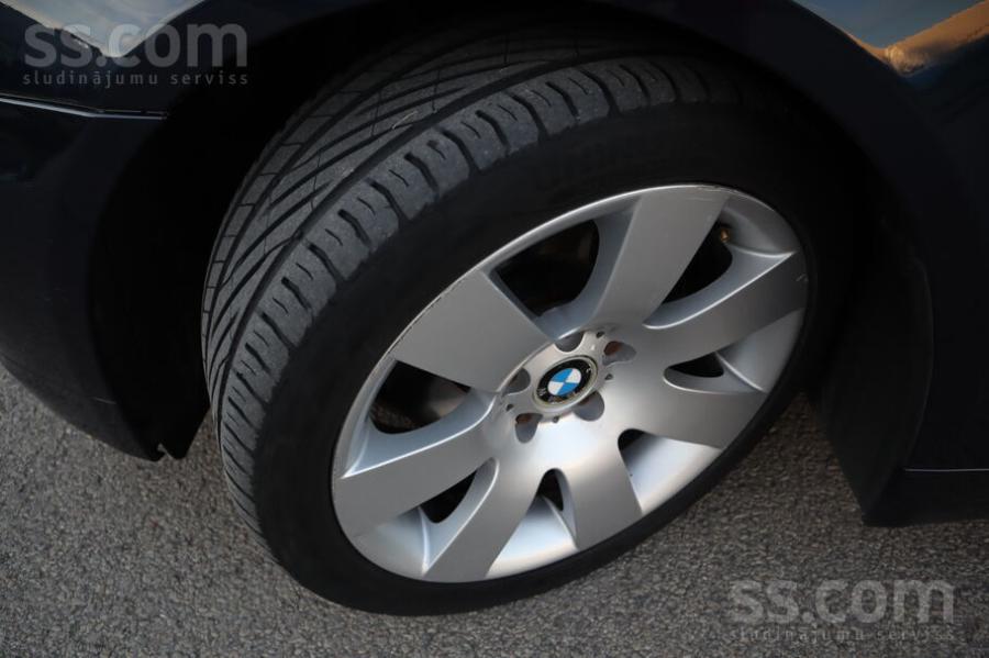 Blue BMW 530 2007 in Riga, with an engine capacity of 3.00 L and mileage of 367 thousand km for 5490 €, photo 35 on AUTOMOTO.COM.LV