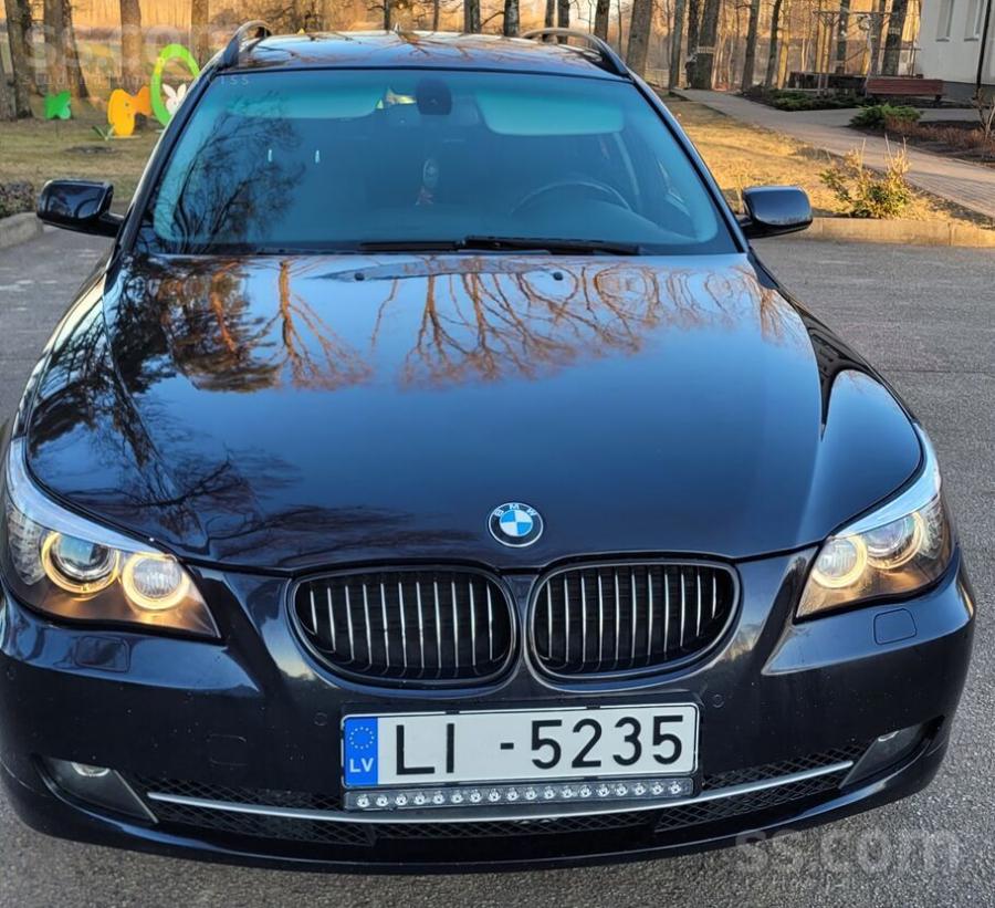 Zils BMW 530 2007 Bauska, ar dzinēja tilpumu 3.00 L un nobraukumu 302 tūkst. km par 4190 €, foto 1 vietnē AUTOMOTO.COM.LV