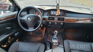 Zils BMW 530 2007 Bauska, ar dzinēja tilpumu 3.00 L un nobraukumu 302 tūkst. km par 4190 €, foto 7 vietnē AUTOMOTO.COM.LV