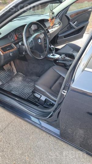 Zils BMW 530 2007 Bauska, ar dzinēja tilpumu 3.00 L un nobraukumu 302 tūkst. km par 4190 €, foto 8 vietnē AUTOMOTO.COM.LV