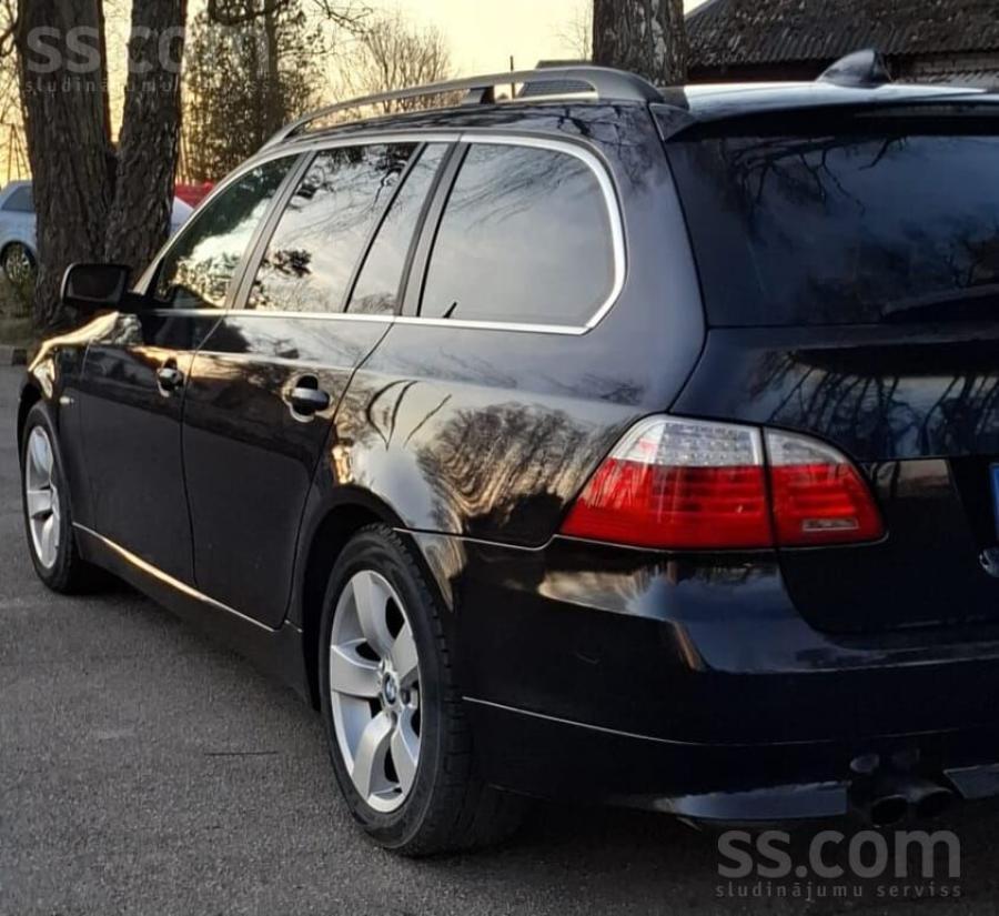 Zils BMW 530 2007 Bauska, ar dzinēja tilpumu 3.00 L un nobraukumu 302 tūkst. km par 4190 €, foto 11 vietnē AUTOMOTO.COM.LV
