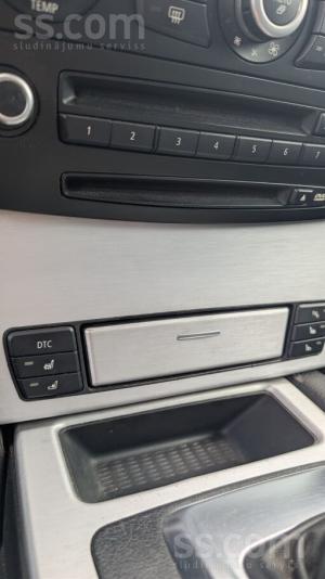 Zils BMW 530 2007 Valmiera, ar dzinēja tilpumu 3.00 L un nobraukumu 427 tūkst. km par 5900 €, foto 7 vietnē AUTOMOTO.COM.LV