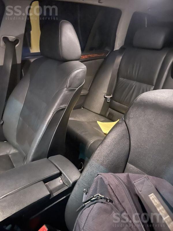 Zils BMW 530 2007 Rīga, ar dzinēja tilpumu 3.00 L un nobraukumu 306 tūkst. km par 5800 €, foto 3 vietnē AUTOMOTO.COM.LV