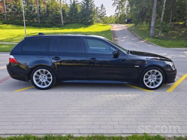Zils BMW 530 2008 Ogre, ar dzinēja tilpumu 3.00 L un nobraukumu 299 tūkst. km par 6500 €, foto 4 vietnē AUTOMOTO.COM.LV