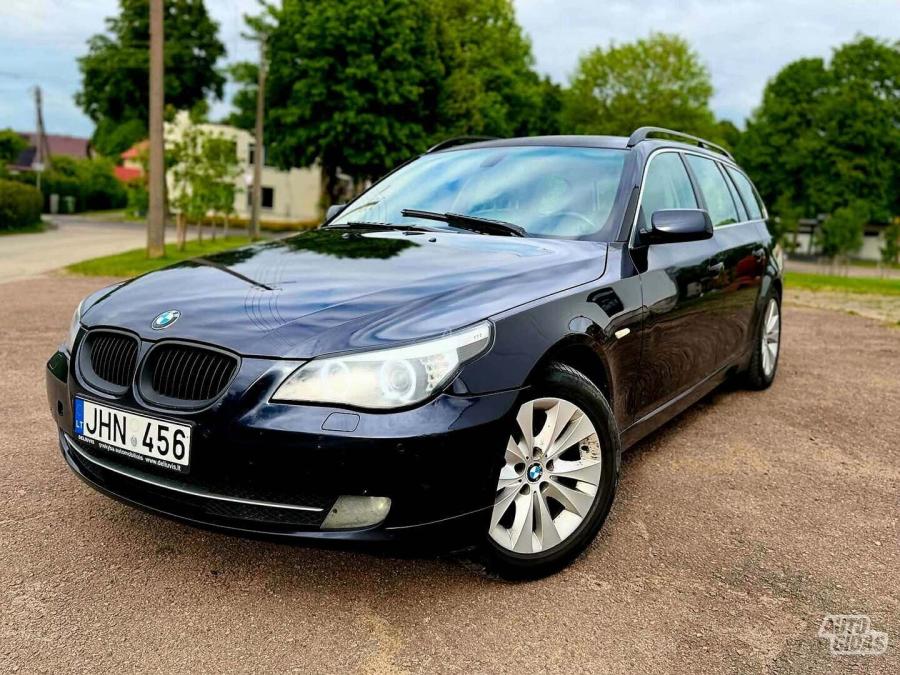Blue BMW 530 2008 in Kaunas, with an engine capacity of 3.00 L and mileage of 366 thousand km for 3850 €, photo 11 on AUTOMOTO.COM.LV