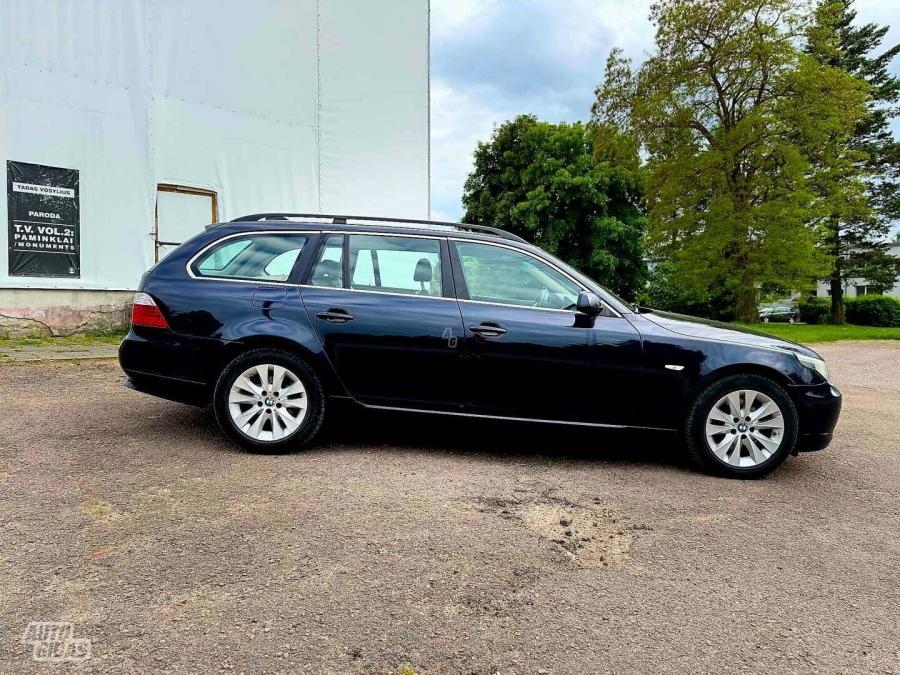 Blue BMW 530 2008 in Kaunas, with an engine capacity of 3.00 L and mileage of 366 thousand km for 3850 €, photo 13 on AUTOMOTO.COM.LV