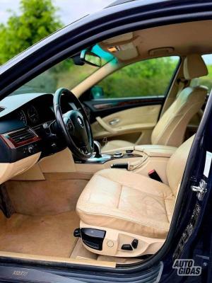 Blue BMW 530 2008 in Kaunas, with an engine capacity of 3.00 L and mileage of 366 thousand km for 3850 €, photo 15 on AUTOMOTO.COM.LV