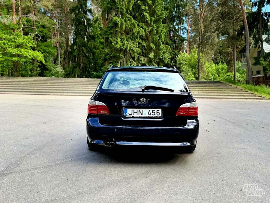 Blue BMW 530 2008 in Kaunas, with an engine capacity of 3.00 L and mileage of 366 thousand km for 3400 €, photo 6 on AUTOMOTO.COM.LV