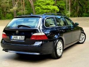Blue BMW 530 2008 in Kaunas, with an engine capacity of 3.00 L and mileage of 366 thousand km for 3400 €, photo 8 on AUTOMOTO.COM.LV