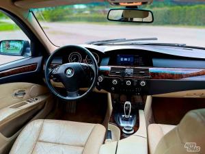 Blue BMW 530 2008 in Kaunas, with an engine capacity of 3.00 L and mileage of 366 thousand km for 3400 €, photo 15 on AUTOMOTO.COM.LV