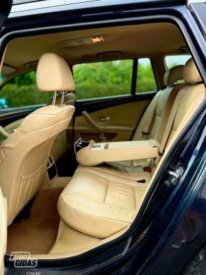 Blue BMW 530 2008 in Kaunas, with an engine capacity of 3.00 L and mileage of 366 thousand km for 3400 €, photo 18 on AUTOMOTO.COM.LV