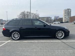 Синий БМВ 530 2008 в Рига, объемом двигателя 3.00 л и пробегом 300 тыс. км за 7700 €, фото 5 на AUTOMOTO.COM.LV