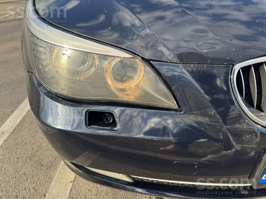 Zils BMW 530 2008 Rīga, ar dzinēja tilpumu 3.00 L un nobraukumu 459 tūkst. km par 4500 €, foto 12 vietnē AUTOMOTO.COM.LV
