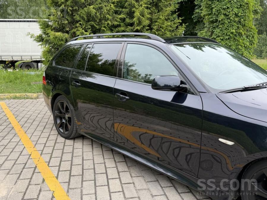 Zils BMW 530 2008 Rīga, ar dzinēja tilpumu 3.00 L un nobraukumu 336 tūkst. km par 5995 €, foto 4 vietnē AUTOMOTO.COM.LV