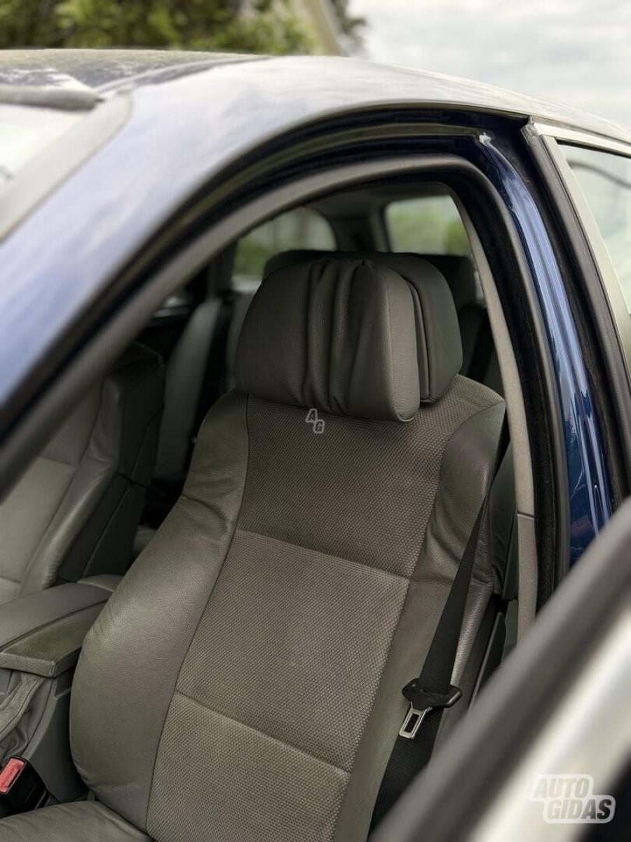 Blue BMW 530 2008 in Alytus, with an engine capacity of 3.00 L and mileage of 357 thousand km for 4000 €, photo 13 on AUTOMOTO.COM.LV