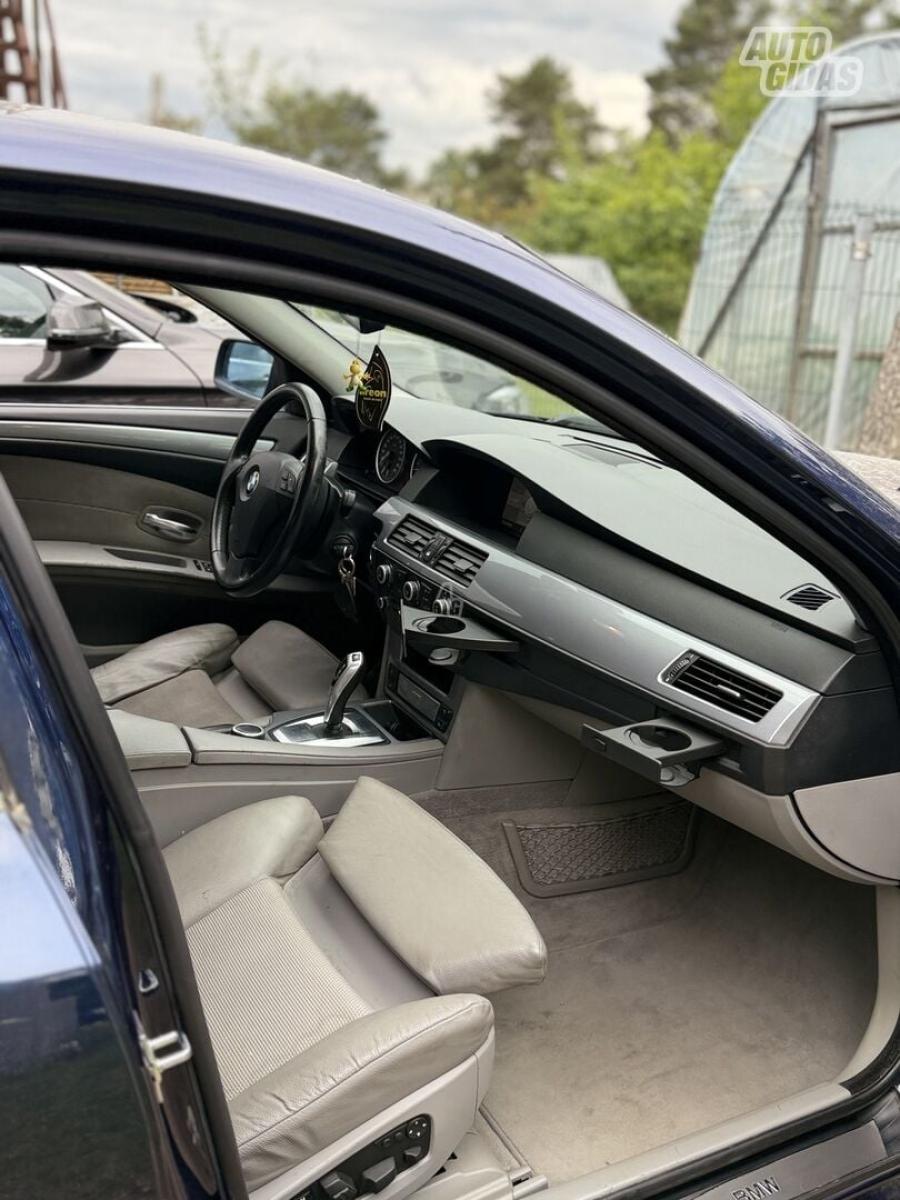 Blue BMW 530 2008 in Alytus, with an engine capacity of 3.00 L and mileage of 357 thousand km for 4000 €, photo 16 on AUTOMOTO.COM.LV
