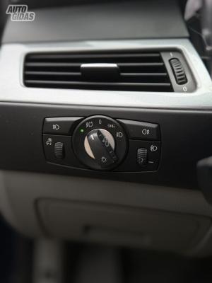 Blue BMW 530 2008 in Alytus, with an engine capacity of 3.00 L and mileage of 357 thousand km for 4000 €, photo 24 on AUTOMOTO.COM.LV