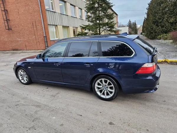 Blue BMW 530 2008 in Jekabpils, with an engine capacity of 3.00 L and mileage of 345 thousand km for 4990 €, photo 9 on AUTOMOTO.COM.LV
