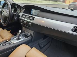 Синий БМВ 530 2008 в Екабпилс, объемом двигателя 3.00 л и пробегом 345 тыс. км за 4990 €, фото 25 на AUTOMOTO.COM.LV