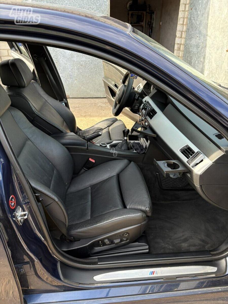 Blue BMW 530 2008 in Silute, with an engine capacity of 3.00 L and mileage of 395 thousand km for 5500 €, photo 15 on AUTOMOTO.COM.LV