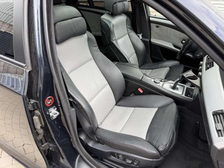 Blue BMW 530 2008 in Vilnius, with an engine capacity of 2.99 L and mileage of 330 thousand km for 5250 €, photo 12 on AUTOMOTO.COM.LV