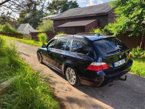 Blue BMW 530 2008 in Kaunas, with an engine capacity of 2.99 L and mileage of 384 thousand km for 6700 €, photo 8 on AUTOMOTO.COM.LV