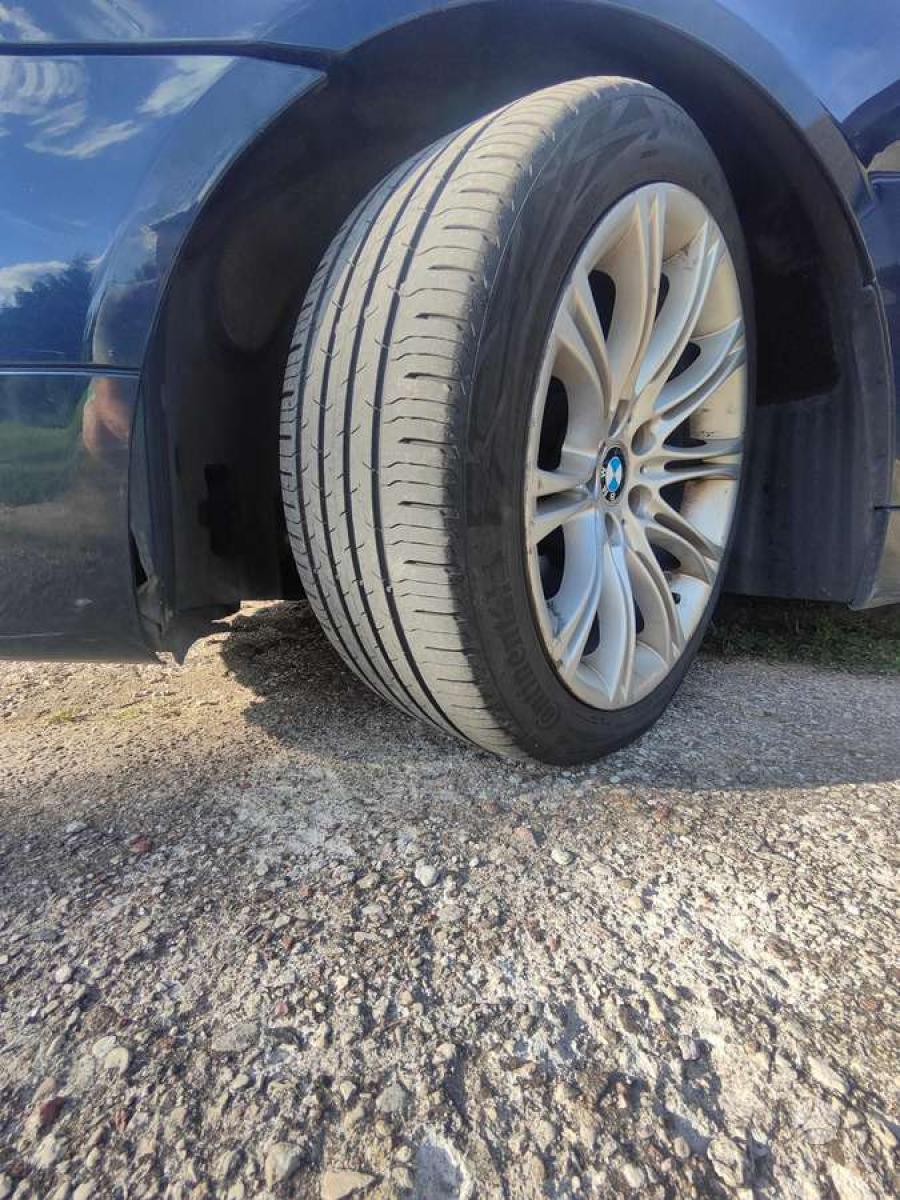 Blue BMW 530 2008 in Kaunas, with an engine capacity of 2.99 L and mileage of 384 thousand km for 6700 €, photo 21 on AUTOMOTO.COM.LV