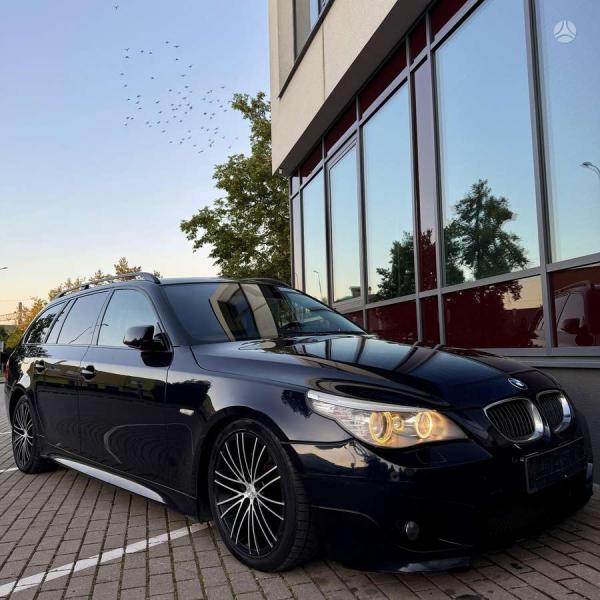 Zils BMW 530 2008 Kaišiadorys, ar dzinēja tilpumu 2.99 L un nobraukumu 313 tūkst. km par 4850 €, foto 9 vietnē AUTOMOTO.COM.LV