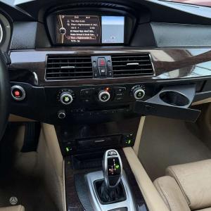 Blue BMW 530 2008 in Kaisiadorys, with an engine capacity of 2.99 L and mileage of 313 thousand km for 4850 €, photo 30 on AUTOMOTO.COM.LV