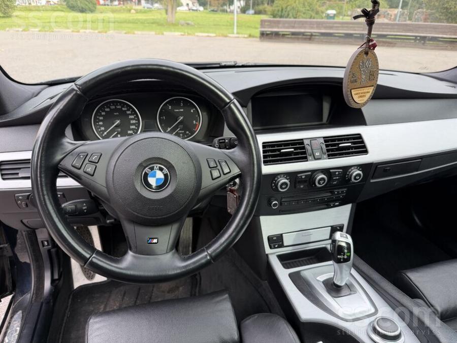 Zils BMW 530 2008 Rīga, ar dzinēja tilpumu 3.00 L un nobraukumu 420 tūkst. km par 4200 €, foto 9 vietnē AUTOMOTO.COM.LV