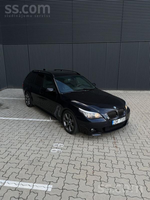 BMW 530 2008 in Riga on AUTOMOTO.COM.LV Blue BMW 530 2008 in Riga, with an engine capacity of 3.00 L and mileage of 474 thousand km for 5400 €, photo 4 on AUTOMOTO.COM.LV