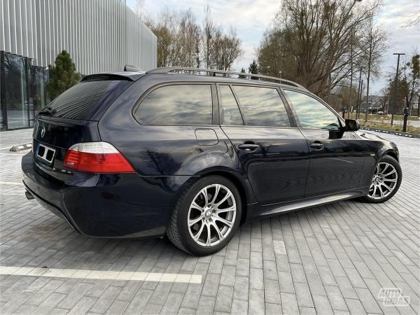 Blue BMW 530 2009 in Kaunas, with an engine capacity of 3.00 L and mileage of 322 thousand km for 4850 €, photo 2 on AUTOMOTO.COM.LV