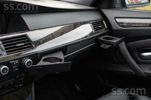 Zils BMW 530 2009 Rīga, ar dzinēja tilpumu 3.00 L un nobraukumu 342 tūkst. km par 6690 €, foto 27 vietnē AUTOMOTO.COM.LV