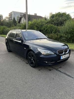 Blue BMW 530 2009 in Vilnius, with an engine capacity of 2.99 L and mileage of 420 thousand km for 3850 €, photo 3 on AUTOMOTO.COM.LV