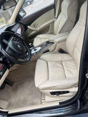 Blue BMW 530 2009 in Vilnius, with an engine capacity of 2.99 L and mileage of 420 thousand km for 3850 €, photo 8 on AUTOMOTO.COM.LV