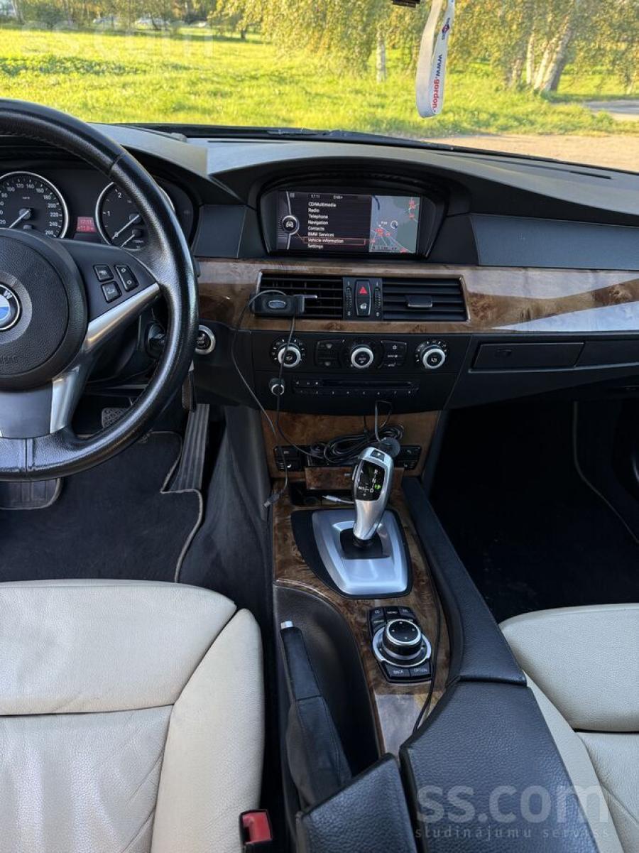 Zils BMW 530 2009 Rīga, ar dzinēja tilpumu 3.00 L un nobraukumu 304 tūkst. km par 5800 €, foto 10 vietnē AUTOMOTO.COM.LV