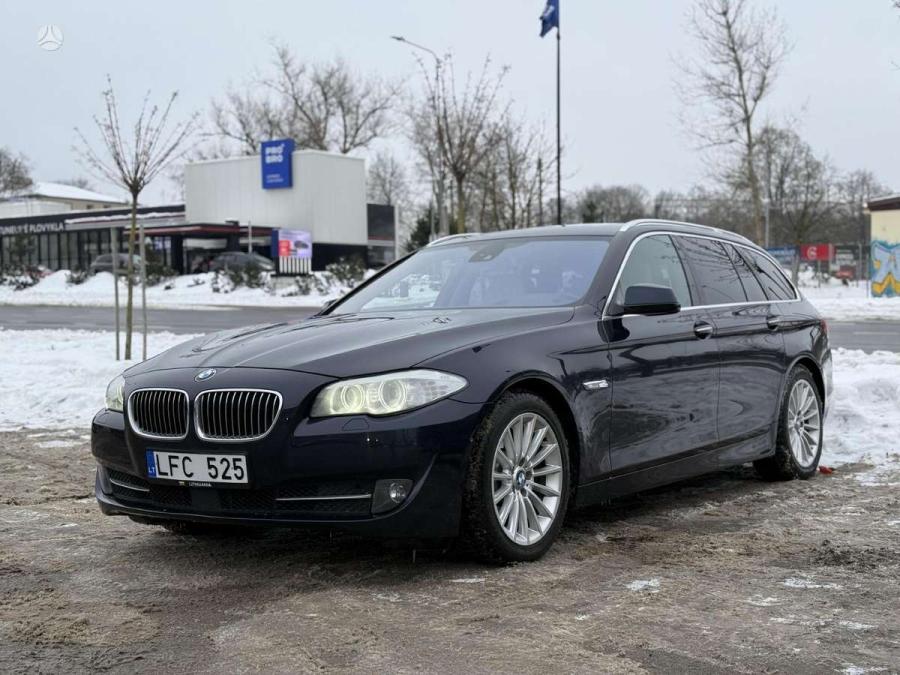 Zils BMW 530 2010 Viļņa, ar dzinēja tilpumu 2.99 L un nobraukumu 357 tūkst. km par 9800 €, foto 2 vietnē AUTOMOTO.COM.LV