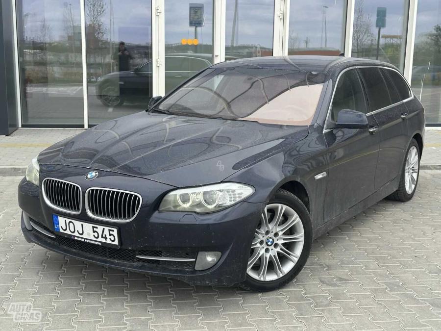 Синий БМВ 530 2010 в Вильнюс, объемом двигателя 3.00 л и пробегом 465 тыс. км за 5500 €, фото 4 на AUTOMOTO.COM.LV