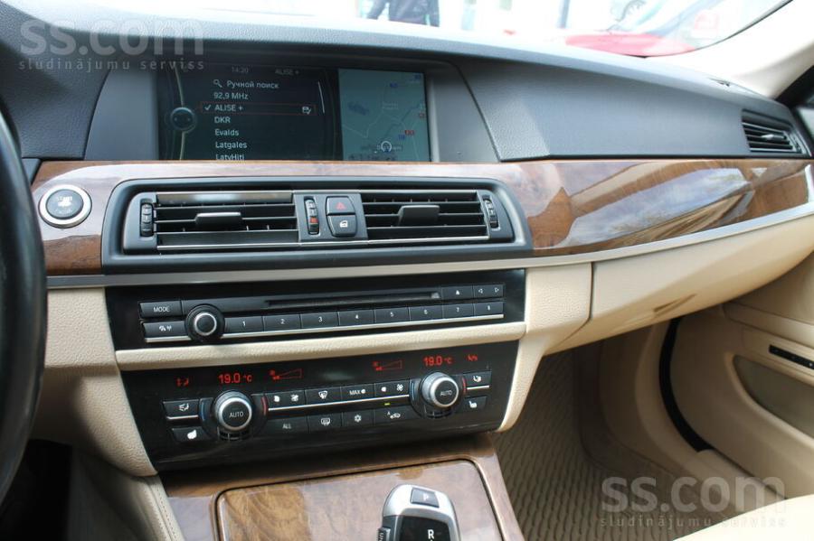 Синий БМВ 530 2010 в Даугавпилс, объемом двигателя 3.00 л и пробегом 211 тыс. км за 8690 €, фото 29 на AUTOMOTO.COM.LV