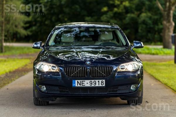 Zils BMW 530 2010 Jelgava, ar dzinēja tilpumu 3.00 L un nobraukumu 296 tūkst. km par 7400 €, foto 2 vietnē AUTOMOTO.COM.LV