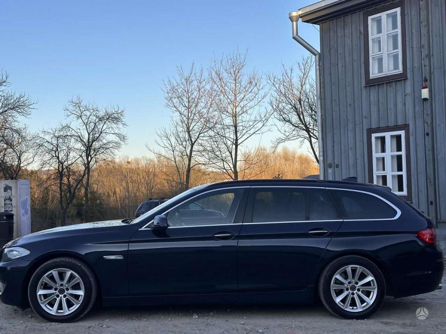 Zils BMW 530 2010 Kaišiadorys, ar dzinēja tilpumu 2.99 L un nobraukumu 348 tūkst. km par 7300 €, foto 5 vietnē AUTOMOTO.COM.LV