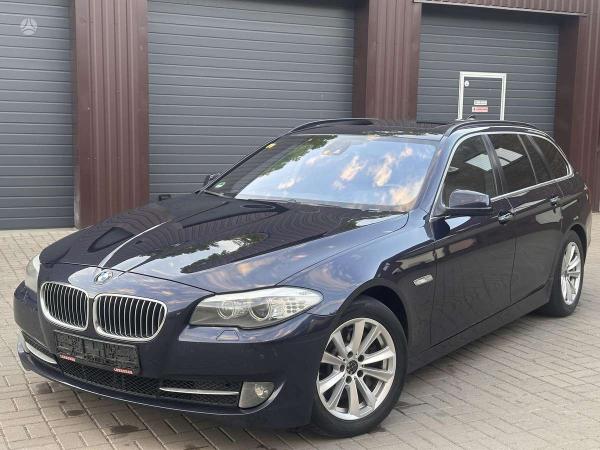Blue BMW 530 2010 in Kaisiadorys, with an engine capacity of 2.99 L and mileage of 348 thousand km for 6500 €, photo 9 on AUTOMOTO.COM.LV