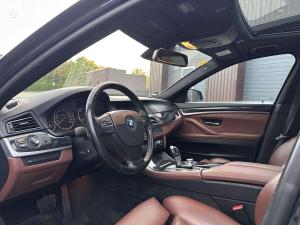 Zils BMW 530 2010 Kaišiadorys, ar dzinēja tilpumu 2.99 L un nobraukumu 348 tūkst. km par 6500 €, foto 19 vietnē AUTOMOTO.COM.LV