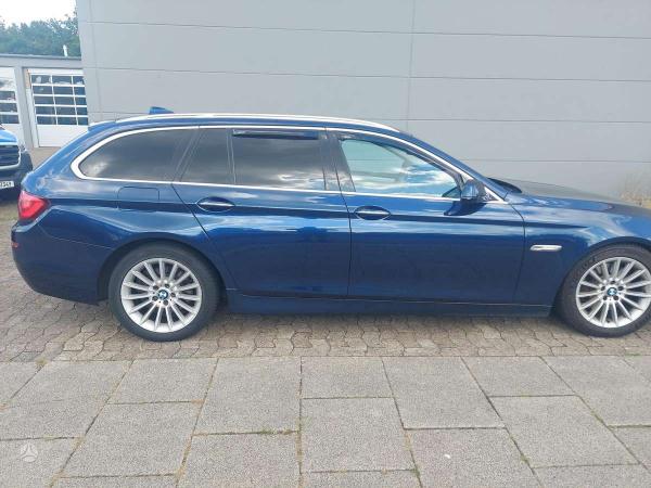 Zils BMW 530 2010 Marijampole, ar dzinēja tilpumu 0.00 L un nobraukumu 400 tūkst. km par 7700 €, foto 2 vietnē AUTOMOTO.COM.LV