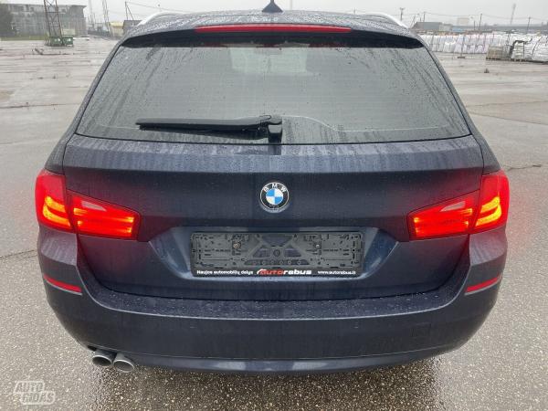 Blue BMW 530 2011 in Kaunas, with an engine capacity of 3.00 L and mileage of 301 thousand km for 8450 €, photo 3 on AUTOMOTO.COM.LV