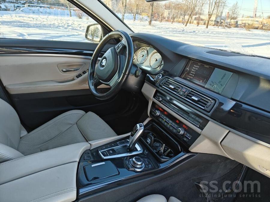 Blue BMW 530 2011 in Riga, with an engine capacity of 3.00 L and mileage of 264 thousand km for 8500 €, photo 6 on AUTOMOTO.COM.LV
