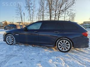 Blue BMW 530 2011 in Riga, with an engine capacity of 3.00 L and mileage of 264 thousand km for 8500 €, photo 15 on AUTOMOTO.COM.LV