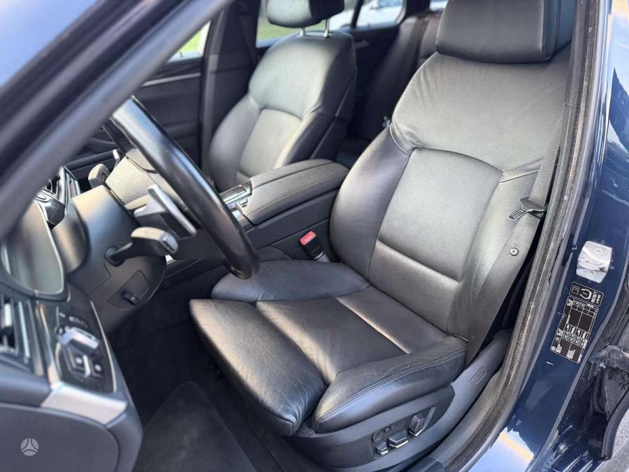 Zils BMW 530 2011 Ukmergė, ar dzinēja tilpumu 3.00 L un nobraukumu 390 tūkst. km par 7500 €, foto 13 vietnē AUTOMOTO.COM.LV