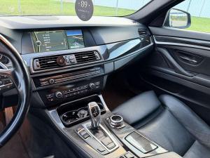 Zils BMW 530 2011 Ukmergė, ar dzinēja tilpumu 3.00 L un nobraukumu 390 tūkst. km par 7500 €, foto 17 vietnē AUTOMOTO.COM.LV